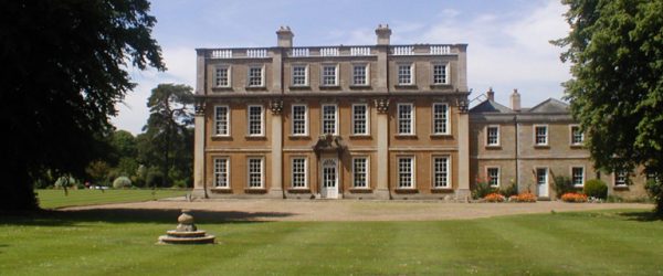 hinwick-house-main - Traditional Signs of London